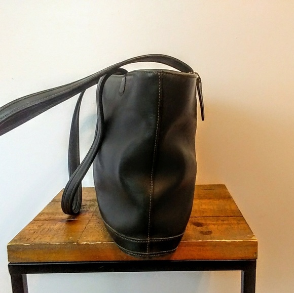 Coach | Bags | Vtg Coach No B9d 932 Small Tote | Poshmark